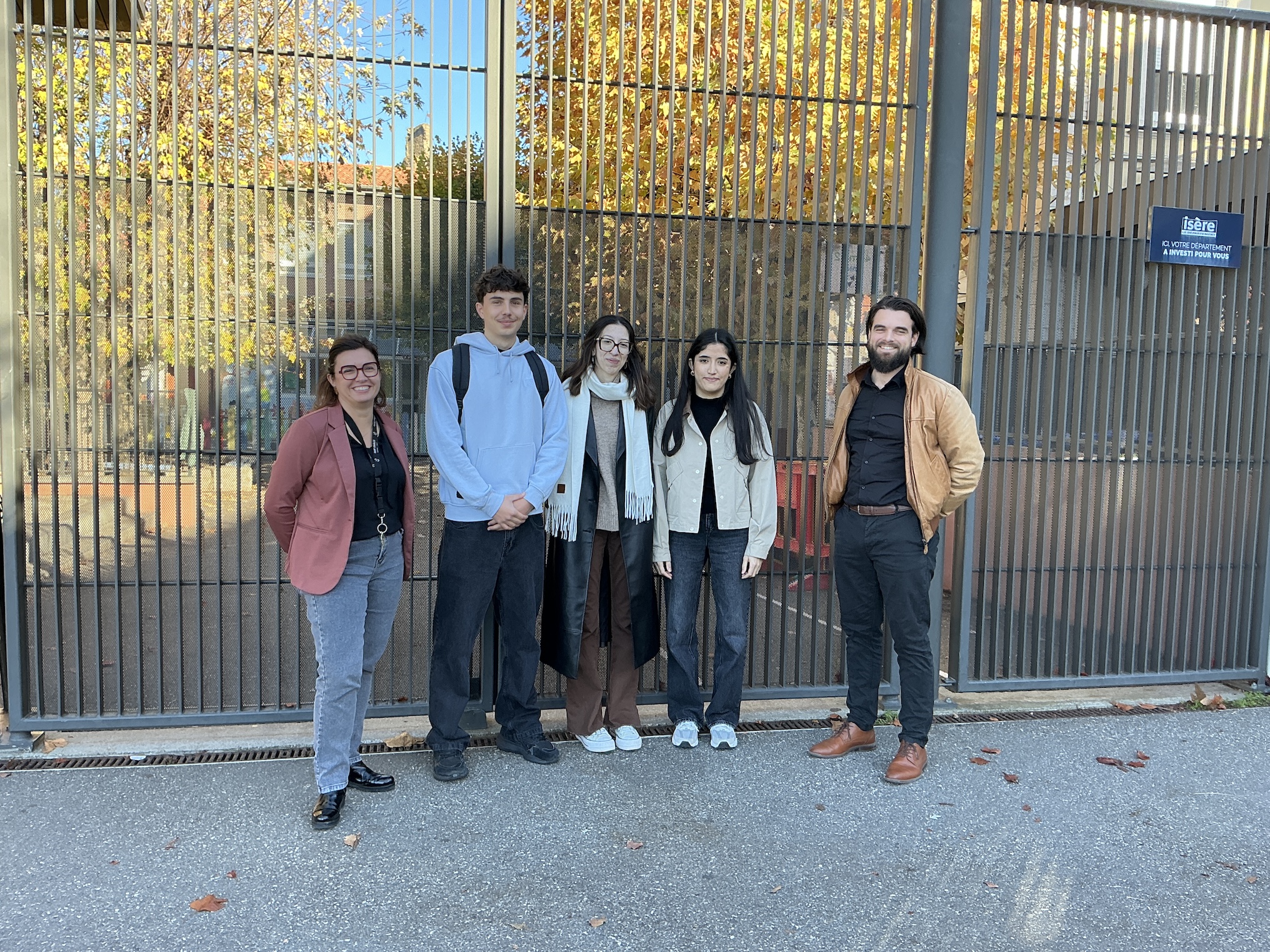 Trois nouveaux volontaires en service civique rejoignent l’Institution Saint-Charles ...